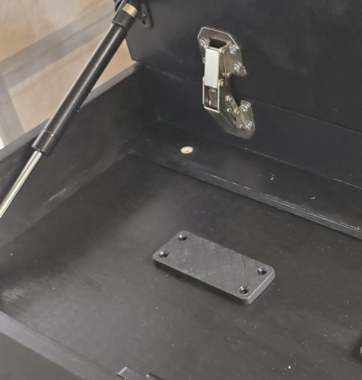 Gas Filled Strut – Brothers Grimm Woodworks